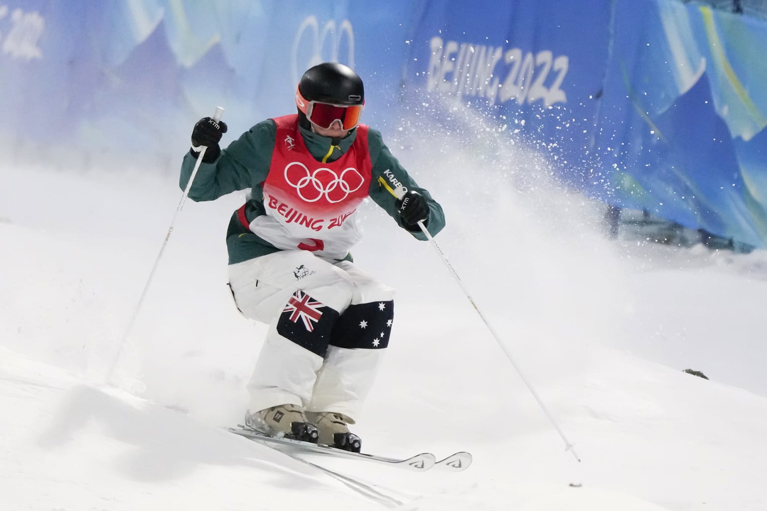 Jakara Anthony top mogul qualifier